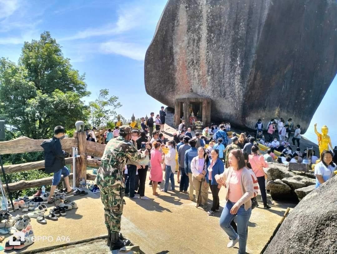 นมัสการพระบาทพลวง เขาคิชฌกูฏสัปดาห์แรกเริ่มคึกคัก